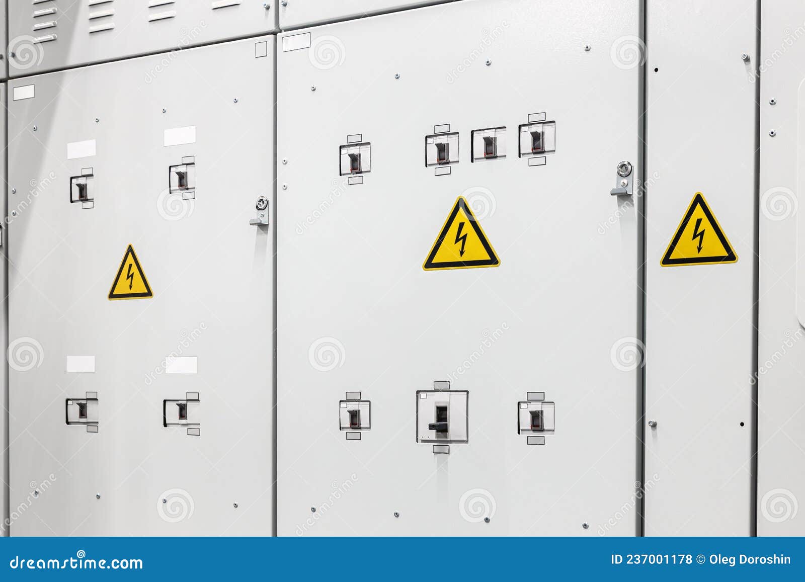 Electrical Substation Gear Shifting in Power Plant, Industrial ...