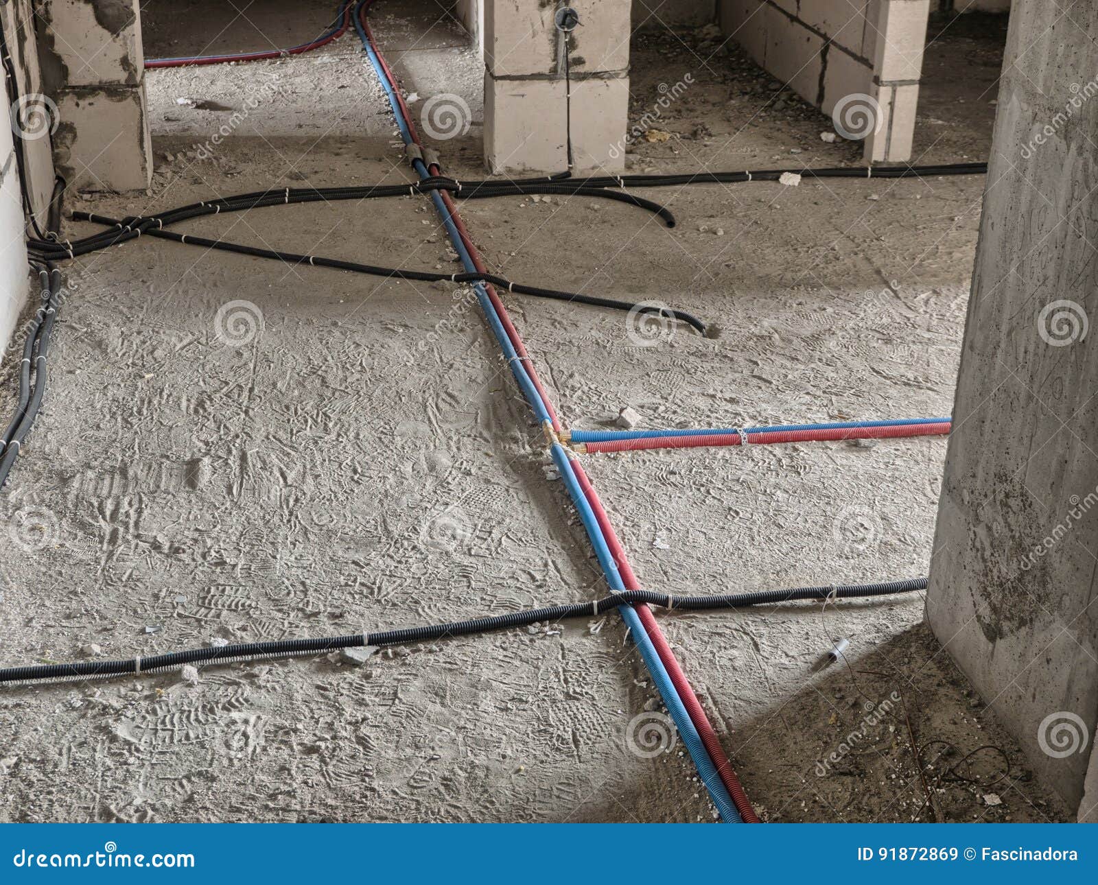 Wiring A Floor Heating Around The House, Red Polypropylene Pipes ...