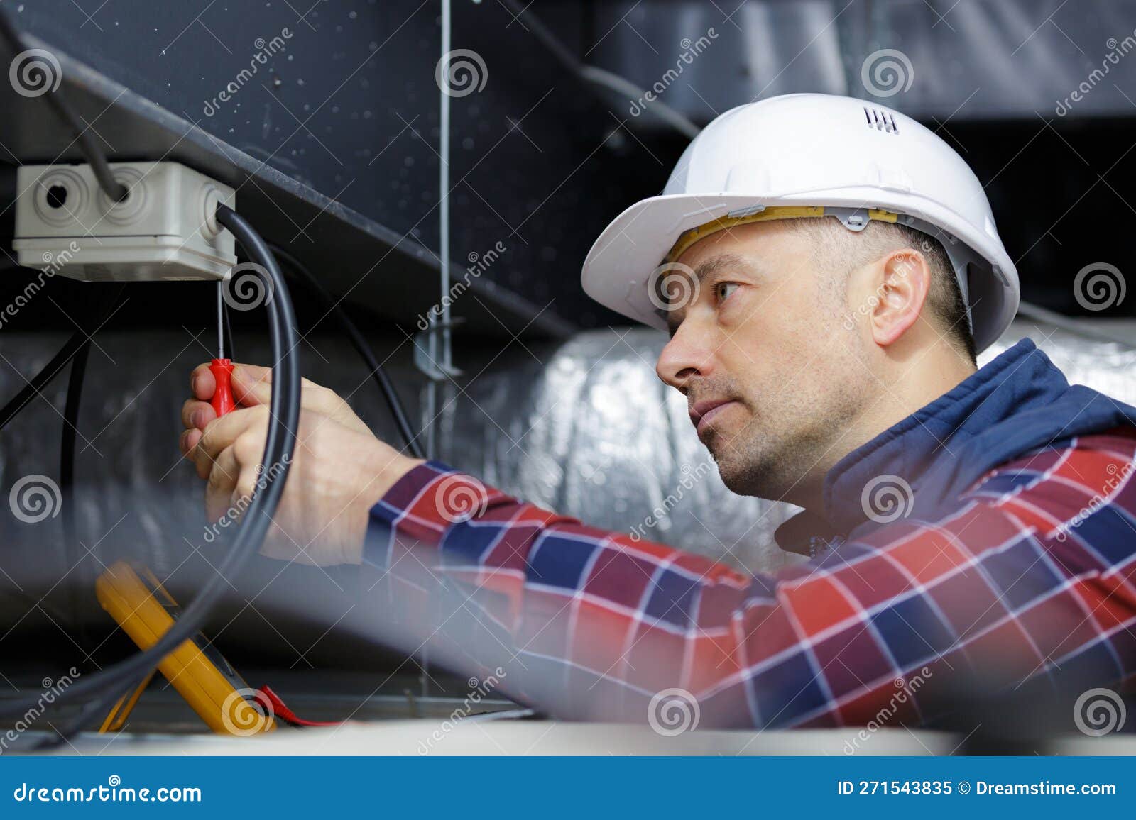 Electrical Worker Wiring in Ceiling Stock Image - Image of belt, light ...