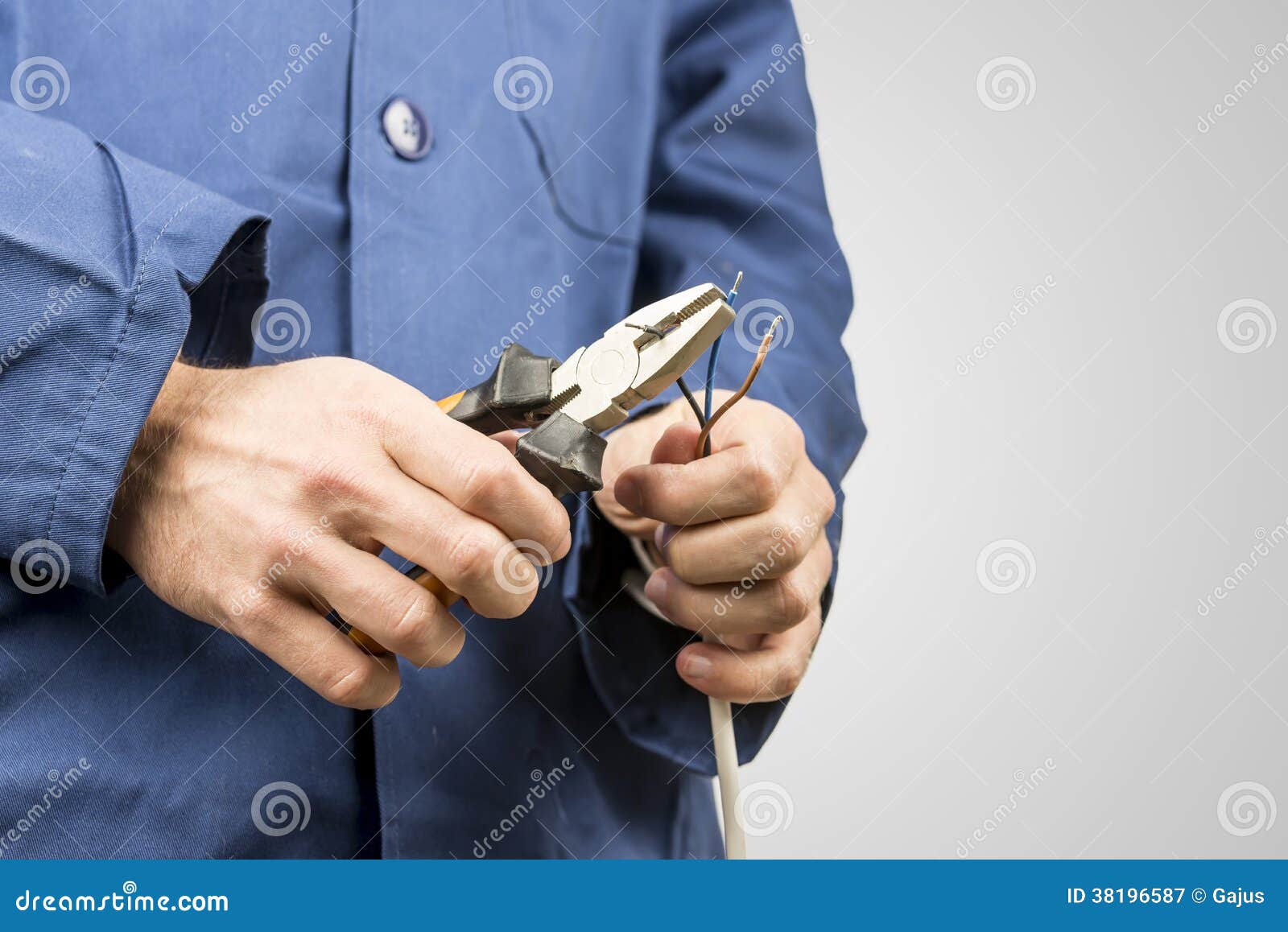 Electrician Repairing an Electrical Cable Stock Image - Image of repair ...