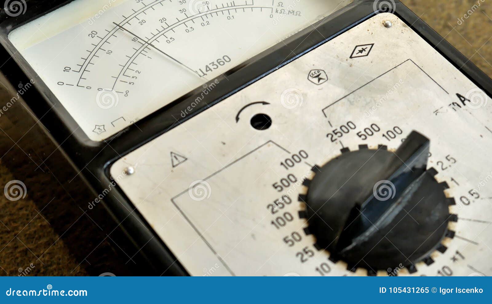 Electric Voltage Meter.Electrician Using Voltmeter for Checking Office ...