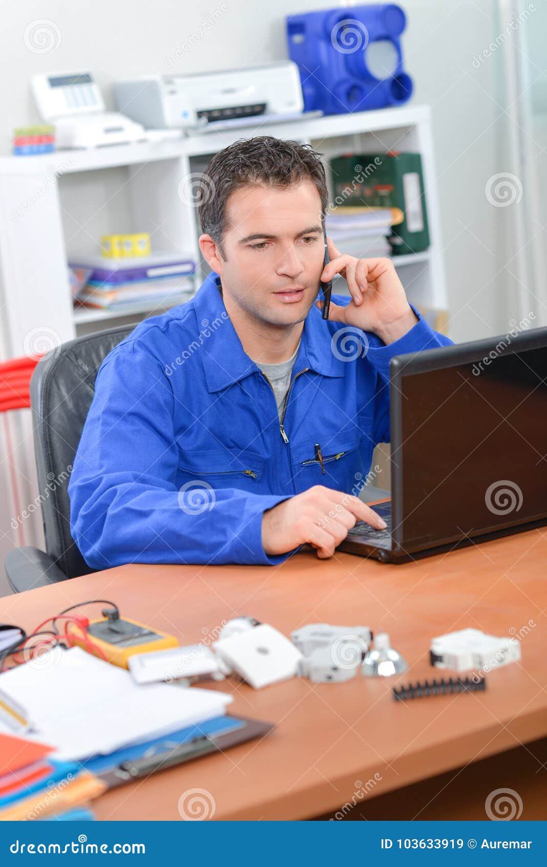 Electrician Working at Desk Stock Image - Image of computer, contractor ...