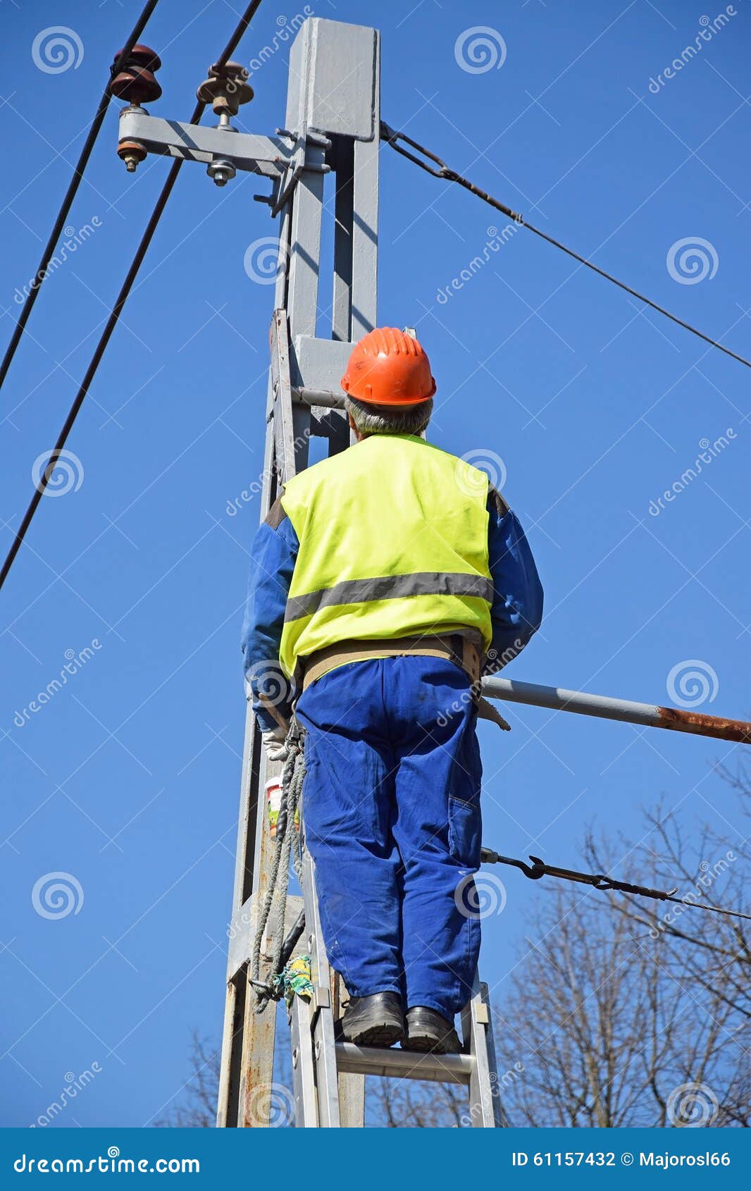 Electrician Works on a Pylon Editorial Photography - Image of adult ...