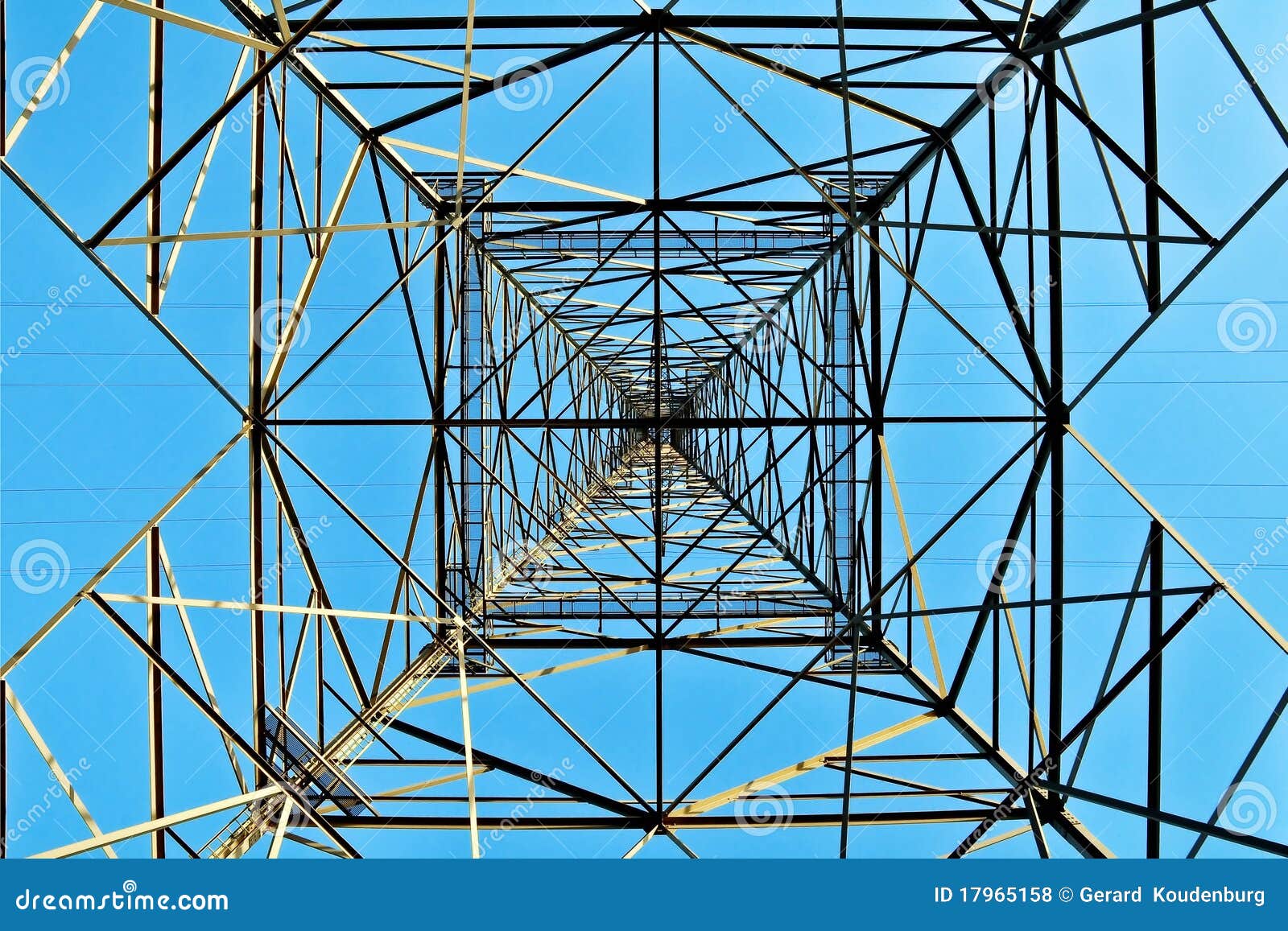 Electricity Pylon in Perspective Stock Photo - Image of transport ...