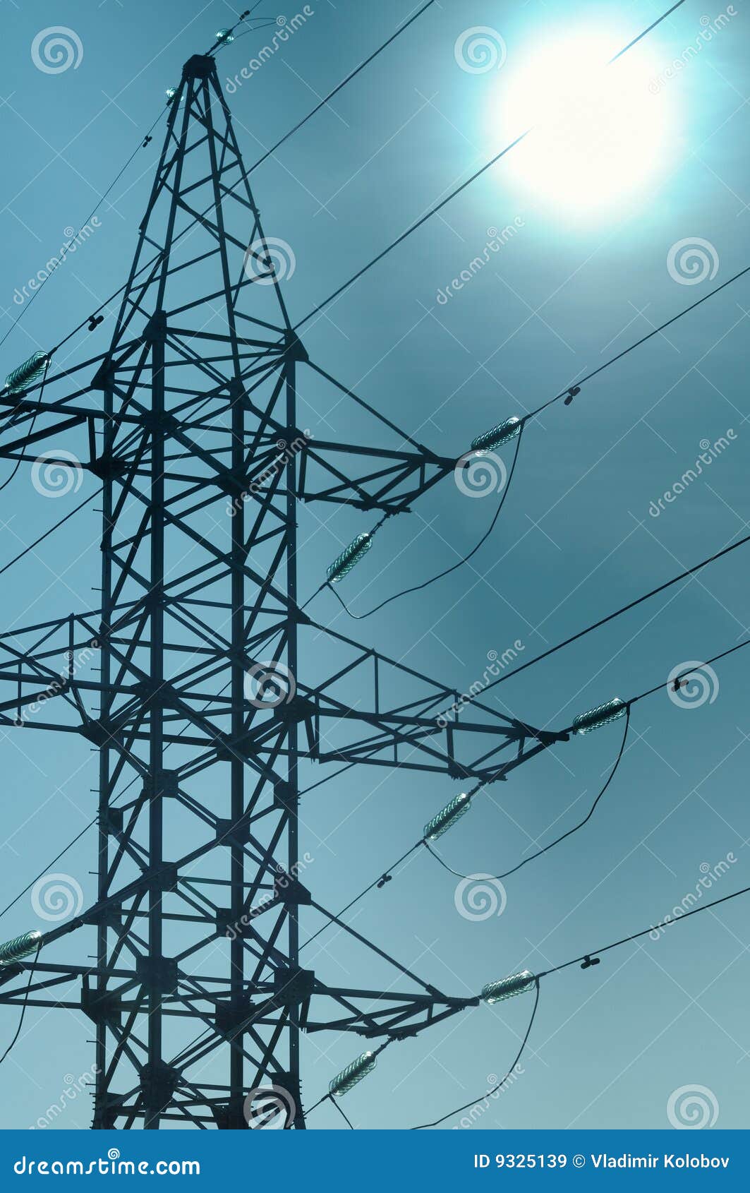 Electricity Pylon and the Sun. Stock Image - Image of tower, power: 9325139