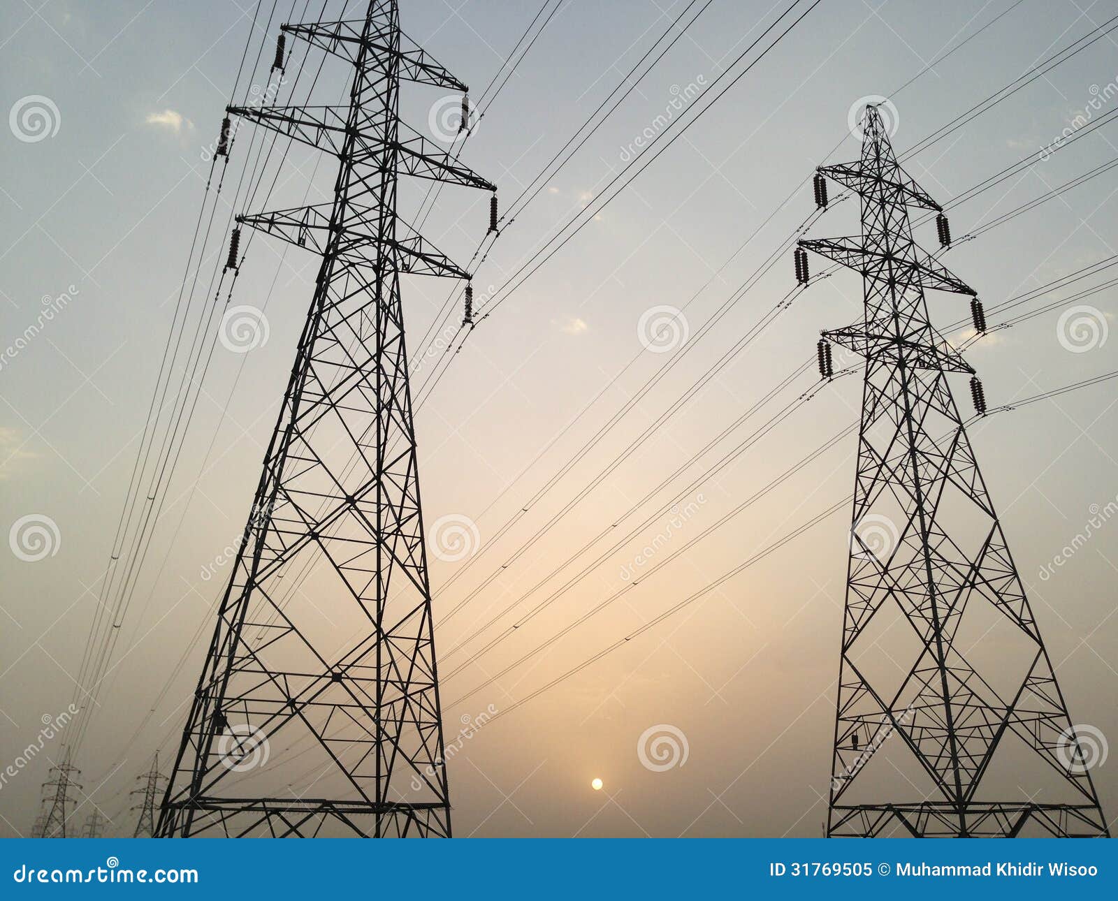 Electricity pylon stock image. Image of cord, power, light - 31769505