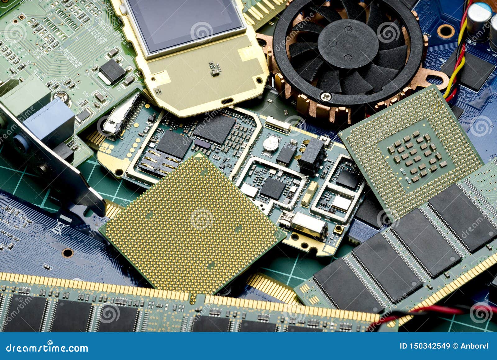 Electronic Boards and Microchips for Spare Parts and Recycling Stock ...