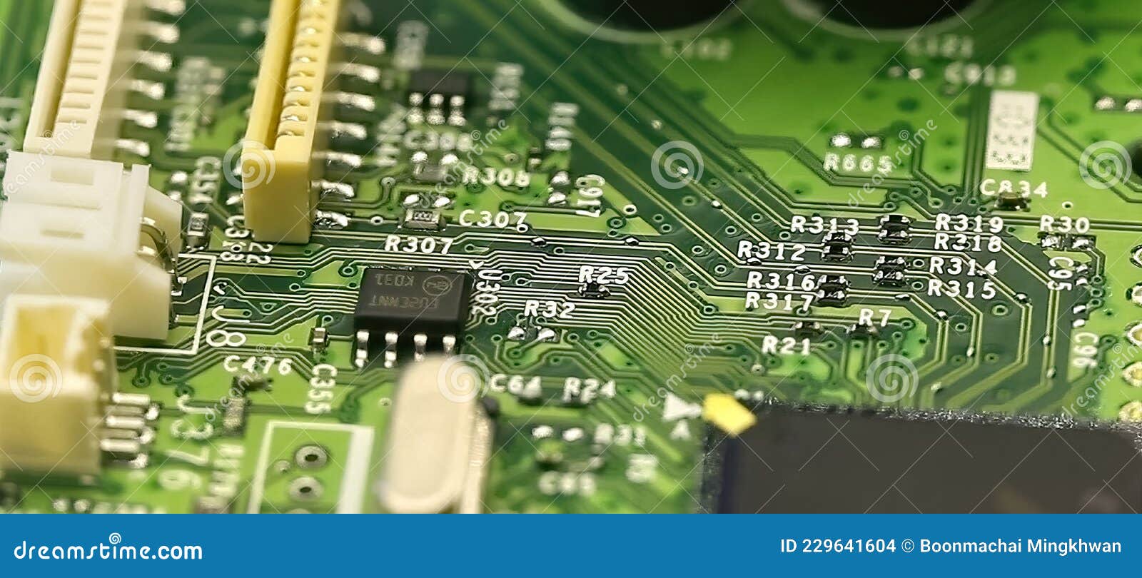 Semi-conductor, Electronic and Chip Located on the Green Motherboard of ...