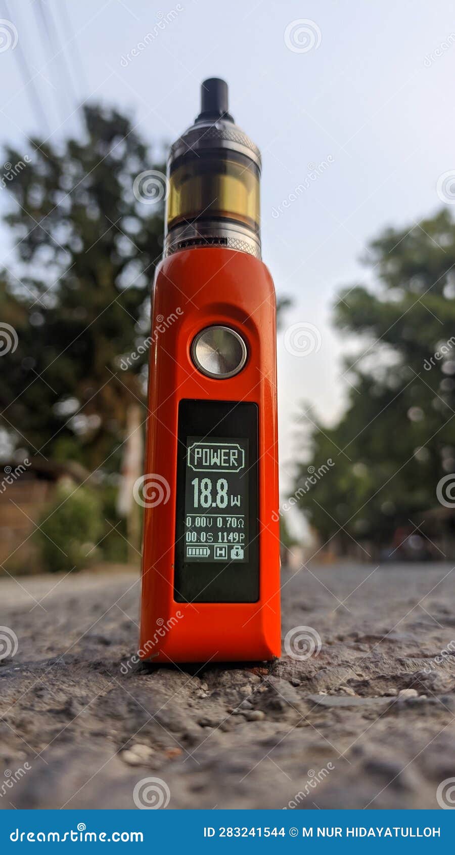 Electric Vape Tcn E Cigarette Vape Vending Machine Large Touch Screen ...