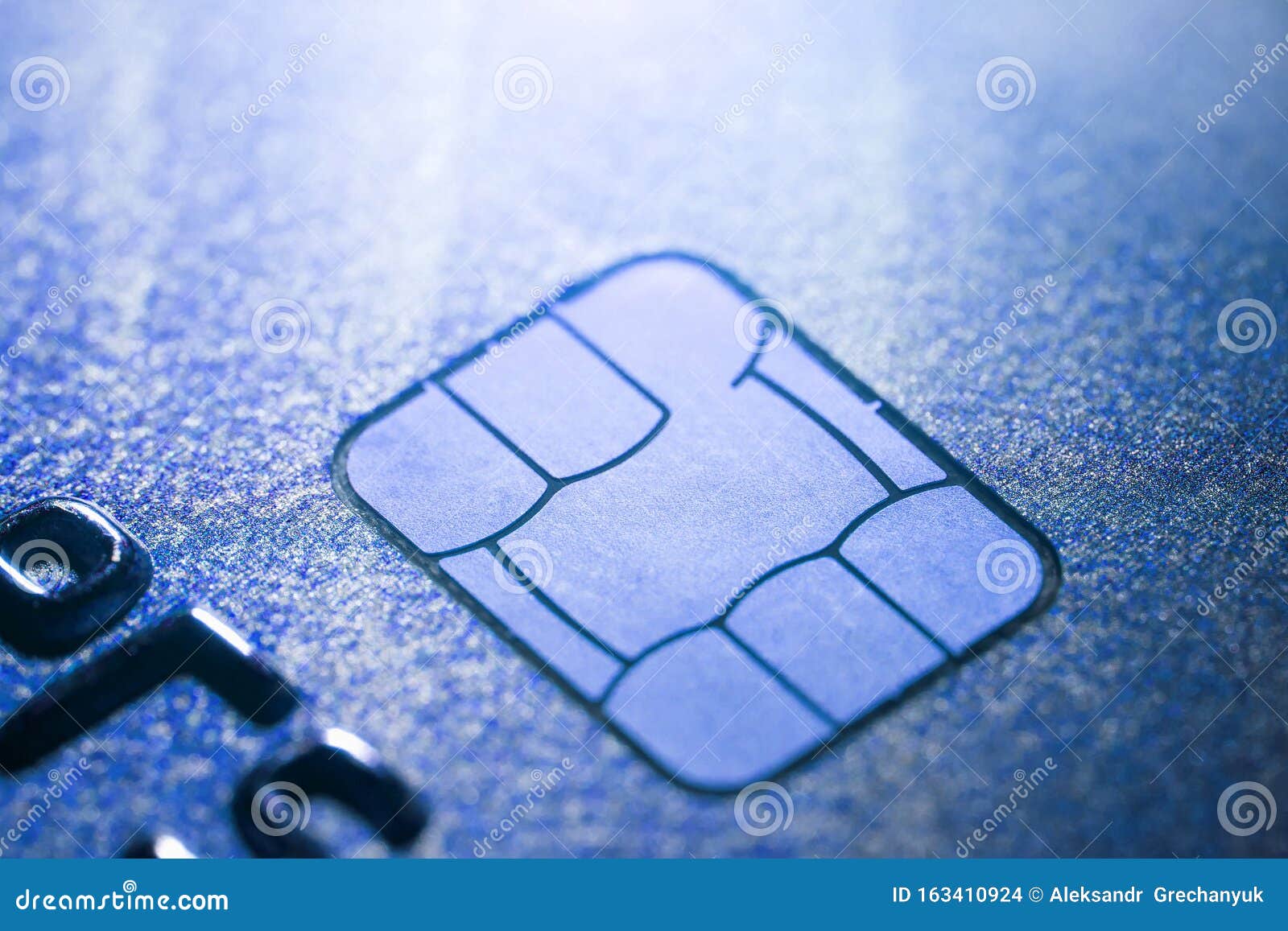 Electronic Contactless Credit Card with Selective Focus Microchip ...