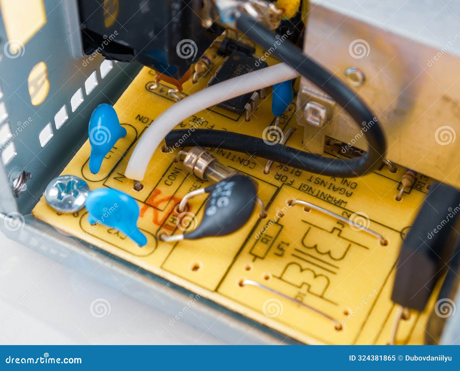 Electronic Elements in a Power Supply, Electrical Circuit Components ...