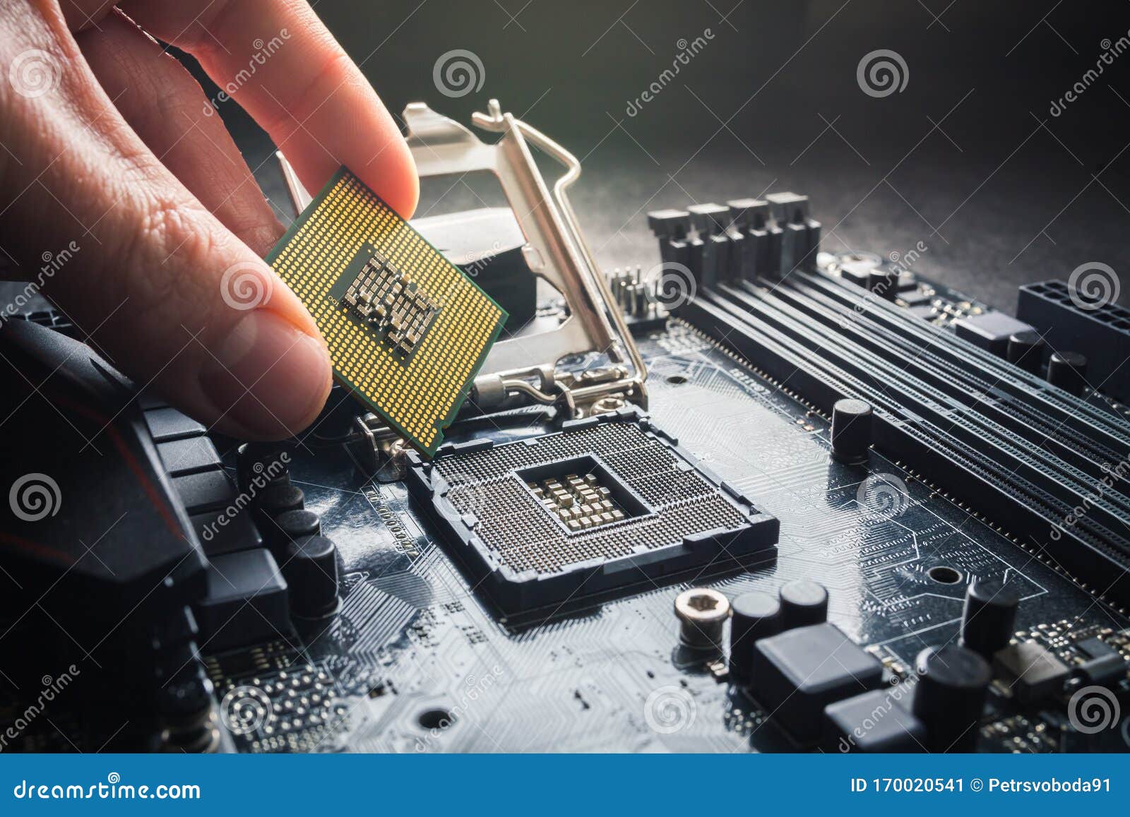Electronic Engineer of Computer Technology. Maintenance Computer Cpu ...