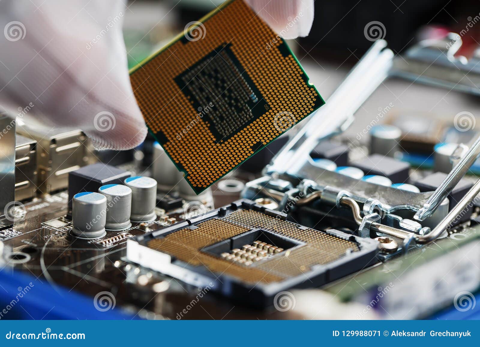 Electronic Engineer of Computer Technology. Maintenance Computer Cpu ...