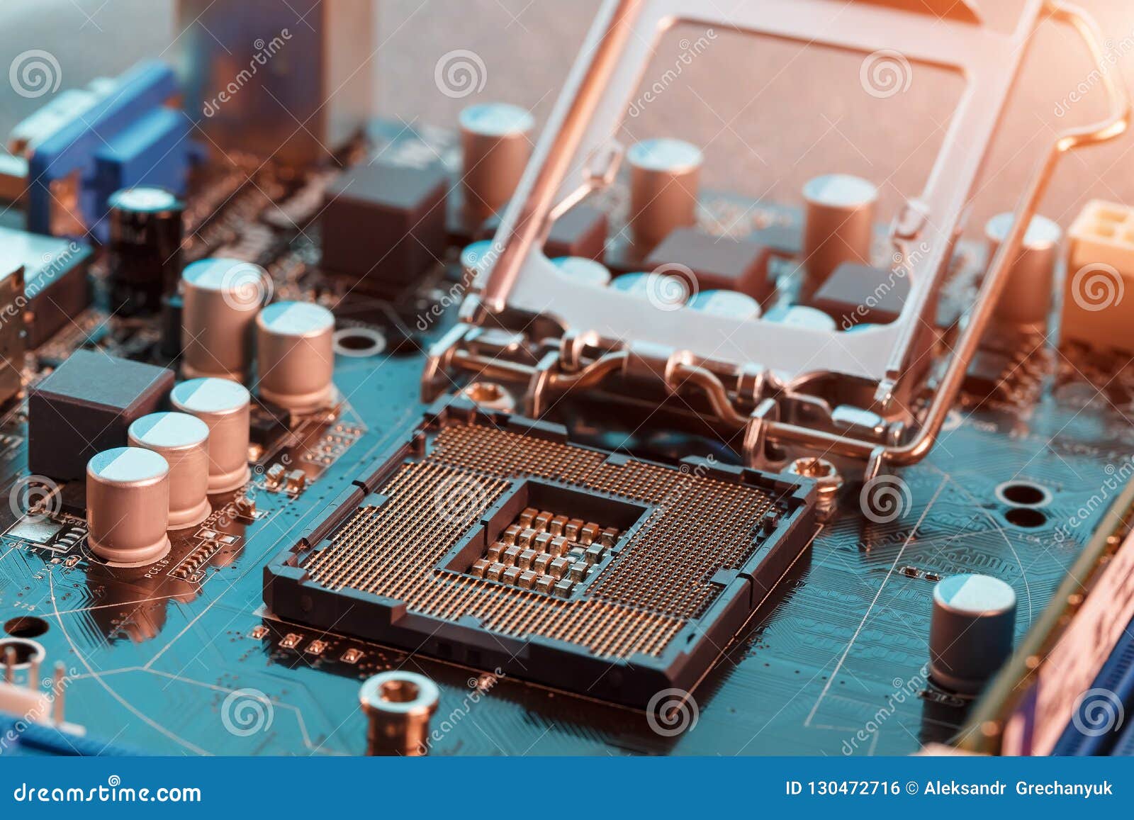 Electronic Engineer of Computer Technology. Maintenance Computer Cpu ...