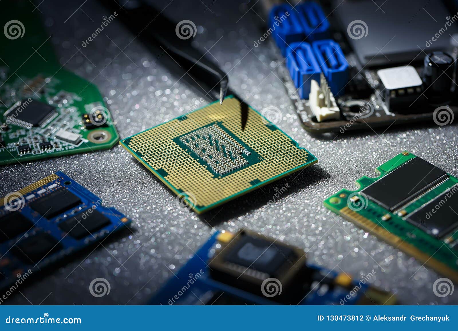 Electronic Engineer of Computer Technology. Maintenance Computer Cpu ...
