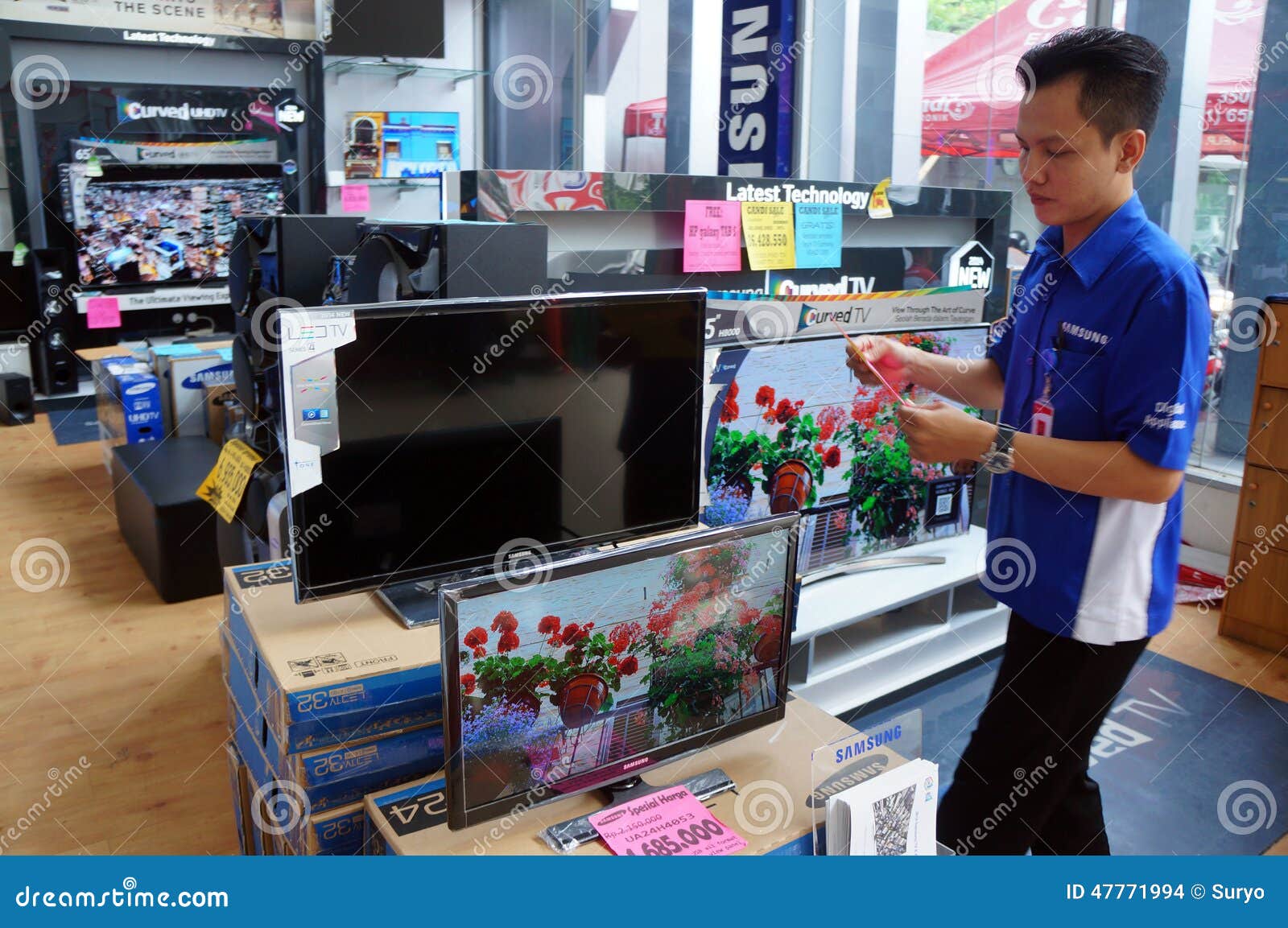 Electronic equipment editorial stock image. Image of solo - 47771994