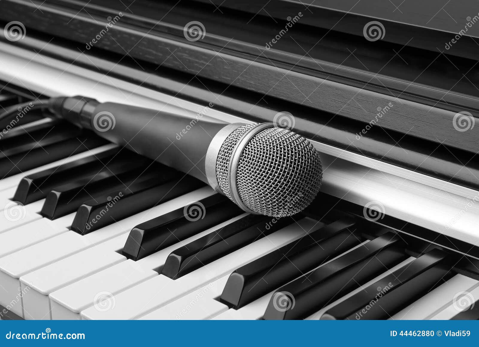 Electronic Keyboard and Microphone Stock Photo - Image of jazz, concert ...