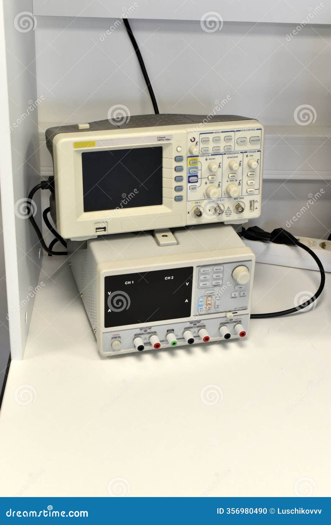 An Electronic Oscilloscope in the Laboratory. a Device for Measuring ...