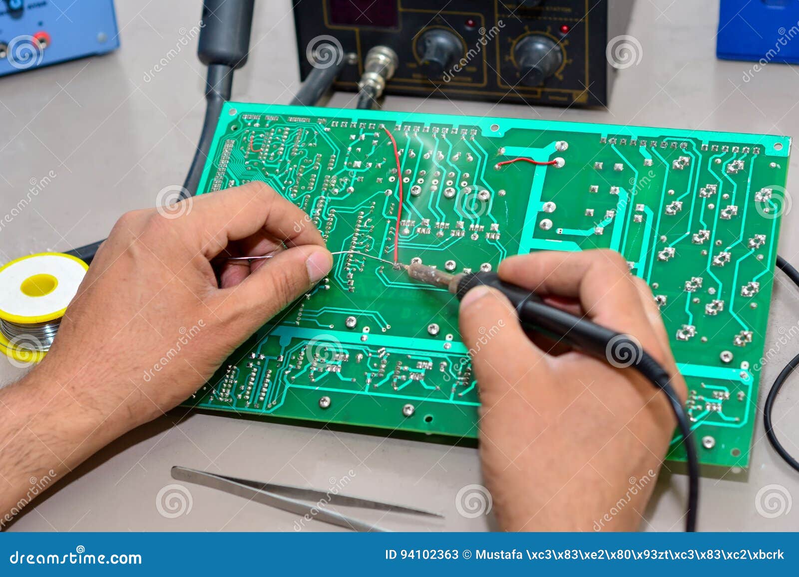Electronic repairman stock image. Image of electronics - 94102363