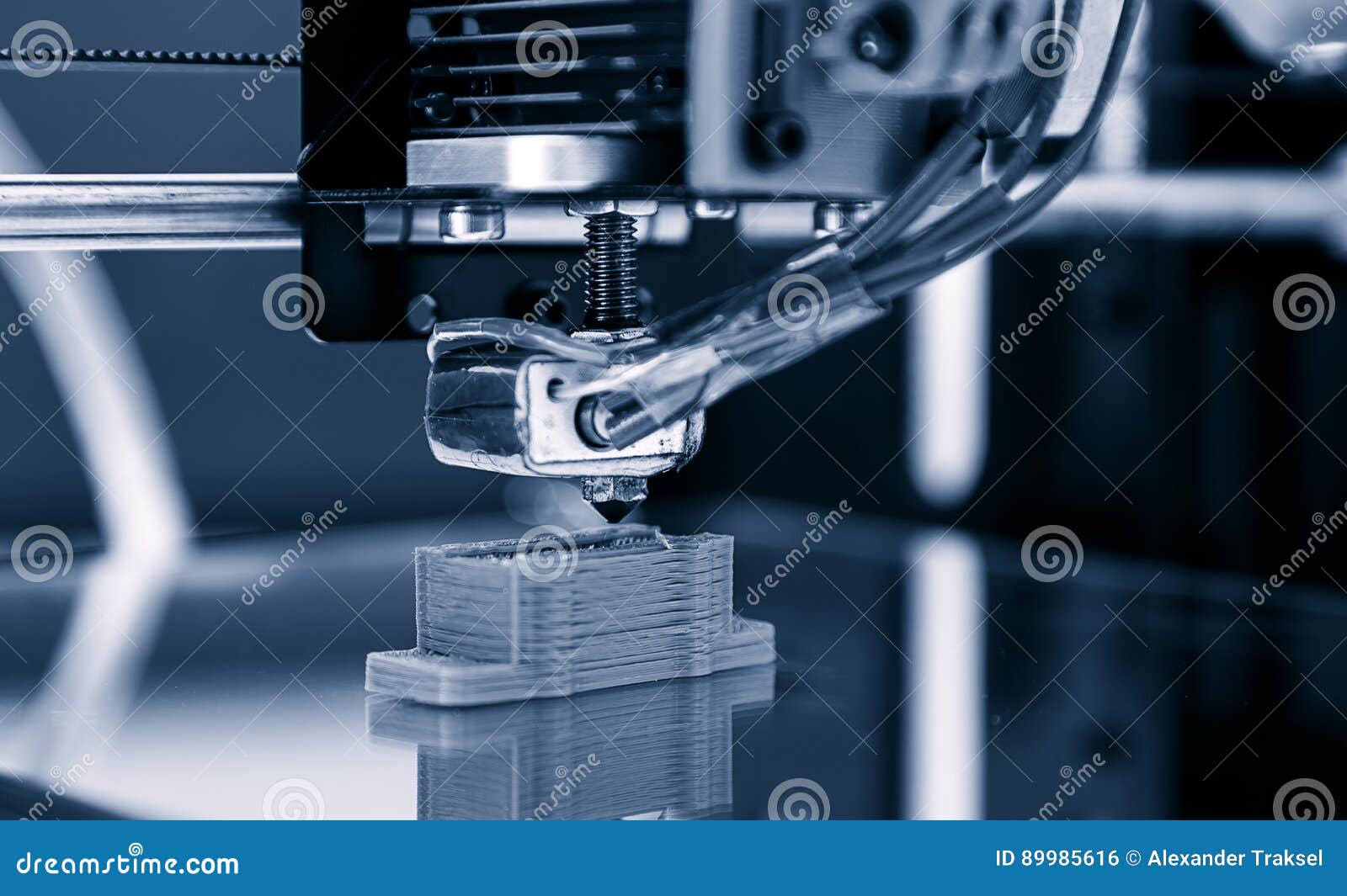 Electronic Three Dimensional Plastic Printer during Work , 3D ...