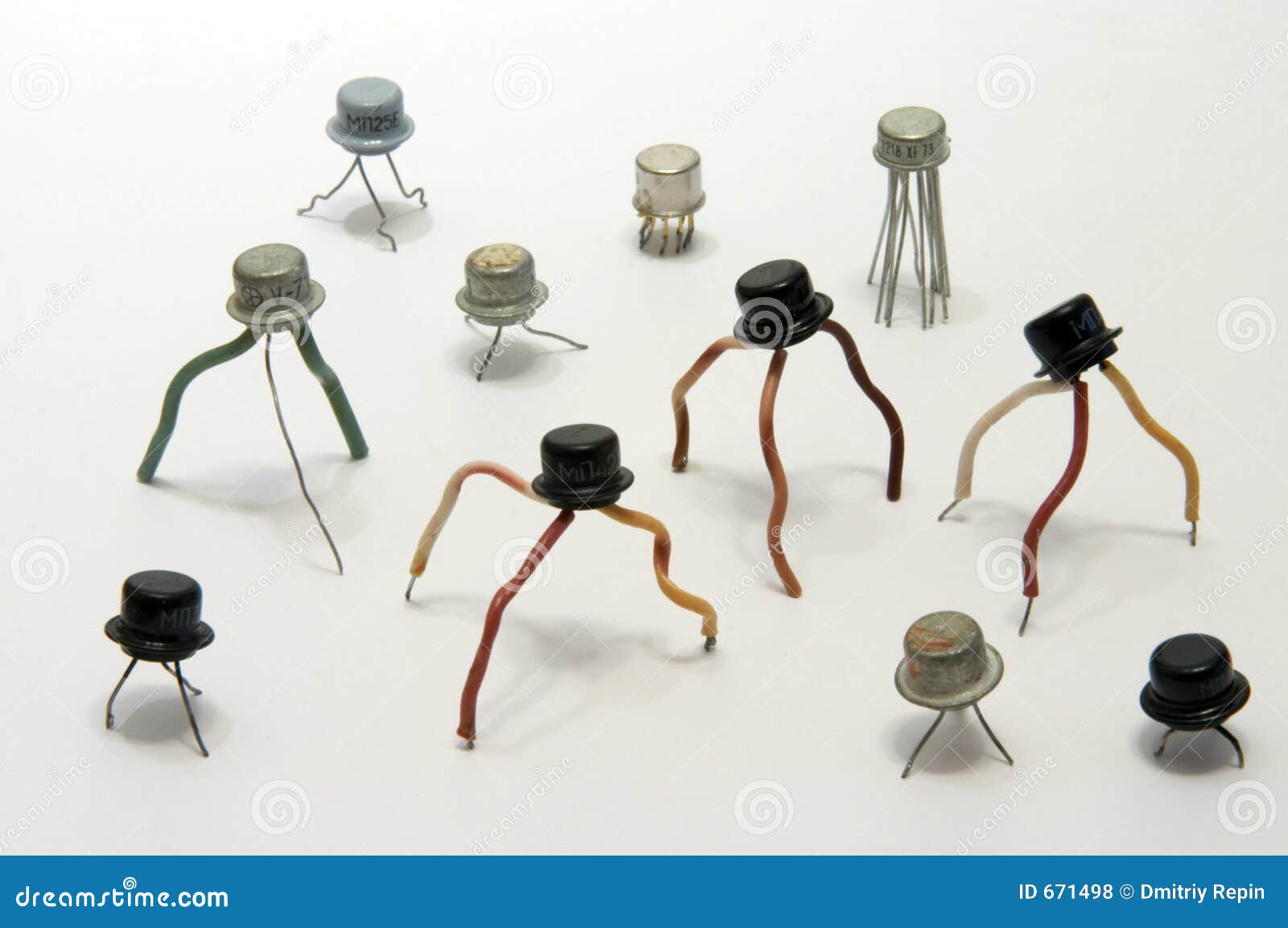 Electronic transistors stock photo. Image of enthusiast - 671498
