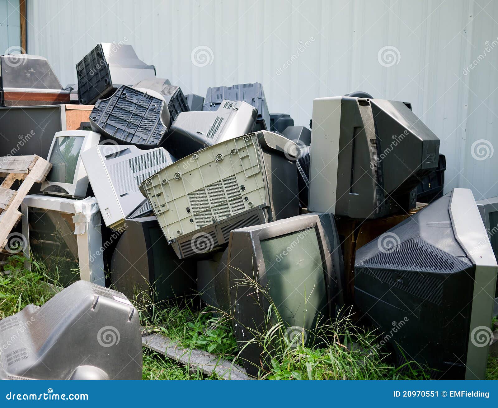 Electronics Waste Bin Concept / Garbage Electrical Waste Ready For ...