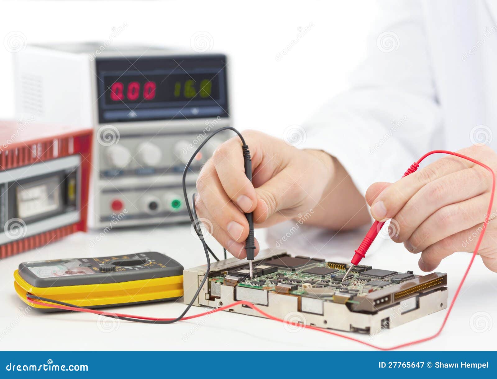 Electronics engineer stock image. Image of examining - 27765647