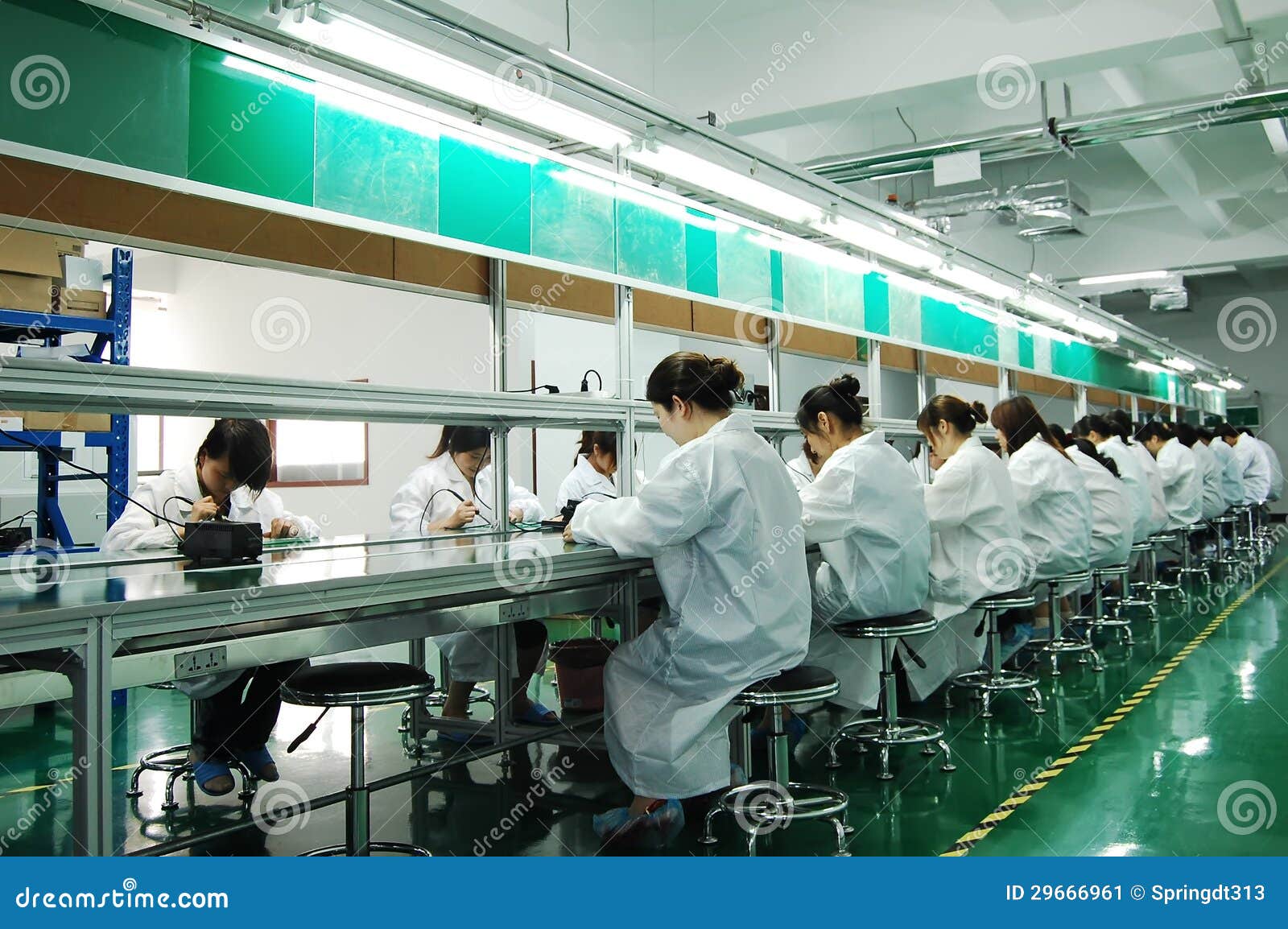 Electronics factory editorial photo. Image of assembly - 29666961