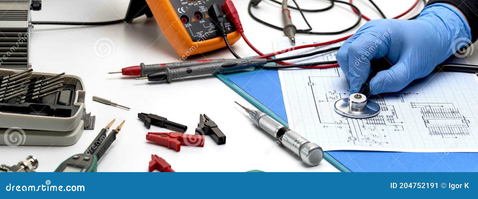 Electronics Repair Service-the Master Checks the Electronic Unit and ...