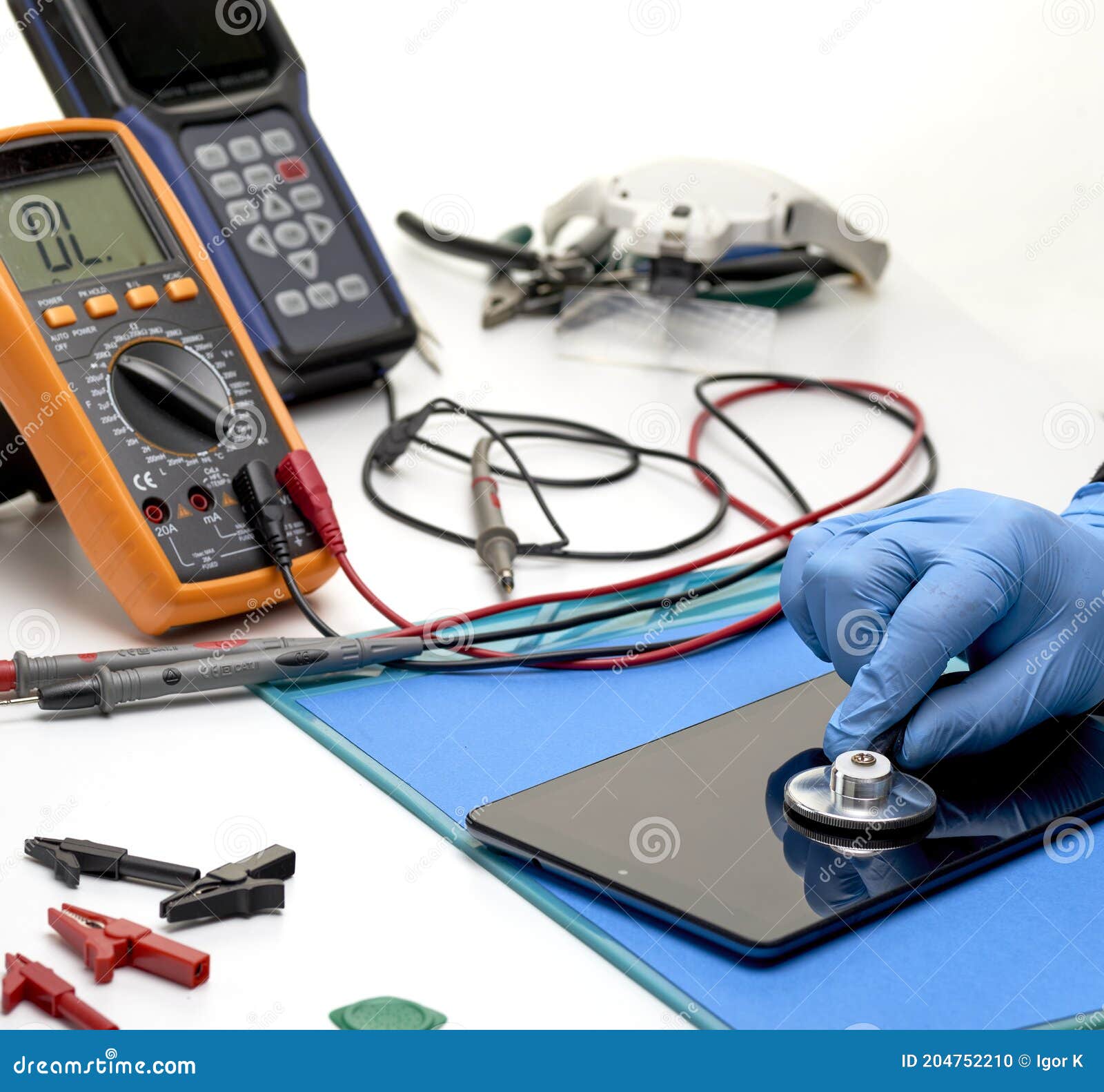 Electronics Repair Service-the Master Checks the Electronic Unit and ...