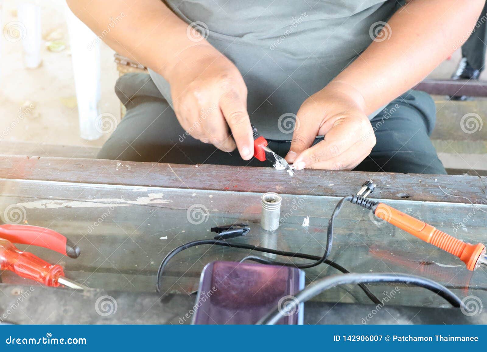 Electronics Technician Men are Repairing Electrical Appliances ...