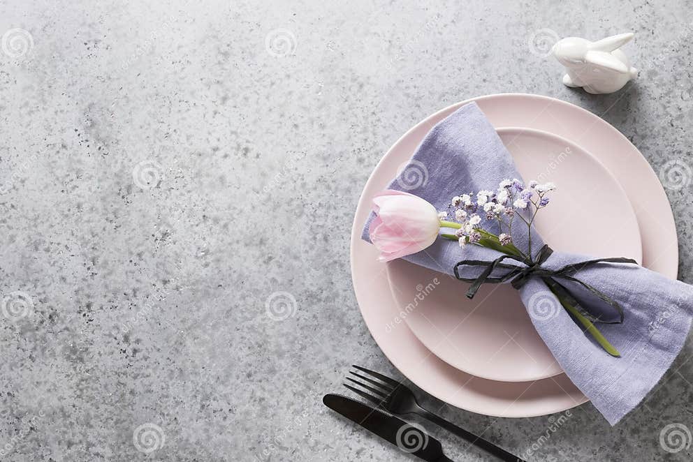 Elegance Spring Table Setting with Pink Tulip on Grey. Easter Dinner ...