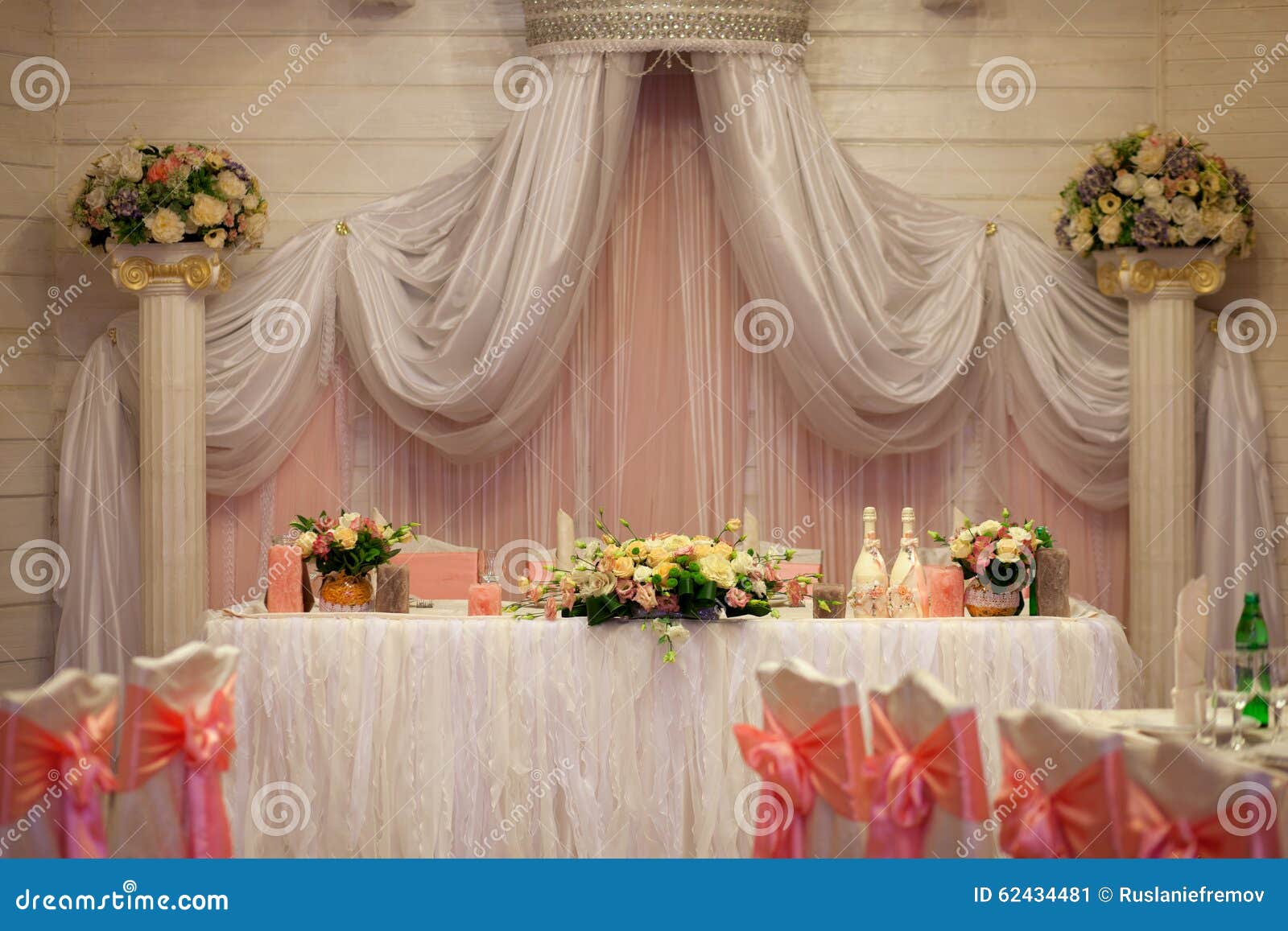 Elegance Table Set Up for Wedding. Flowers in the Vase. Stock Image ...
