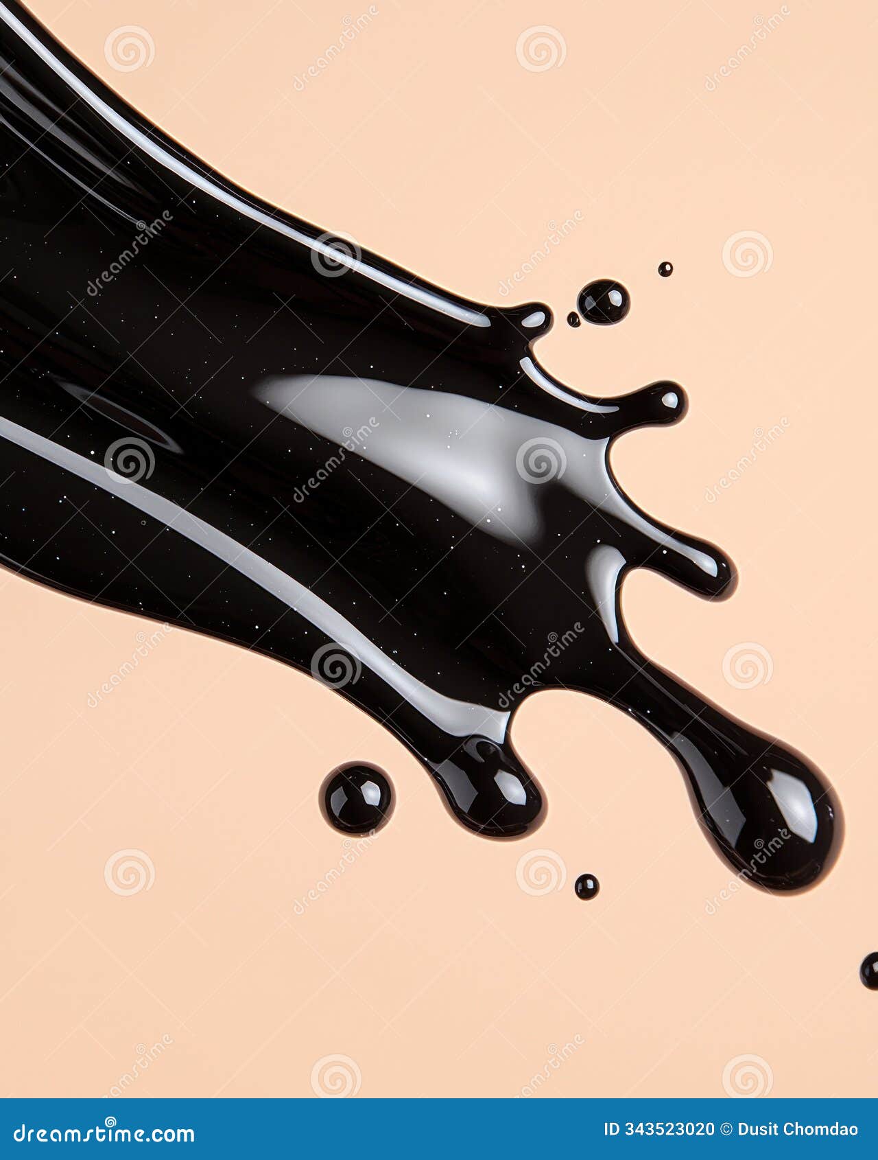 Elegant Black Liquid Splash Creating Dramatic Visual Effect Stock Photo ...
