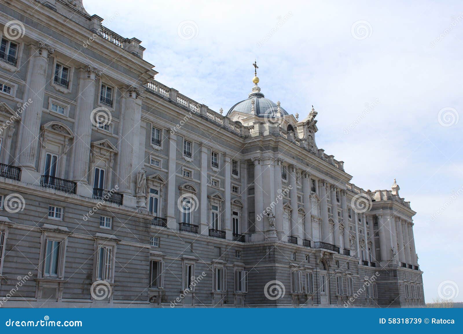 Elegant building stock image. Image of door, royal, elegant - 58318739