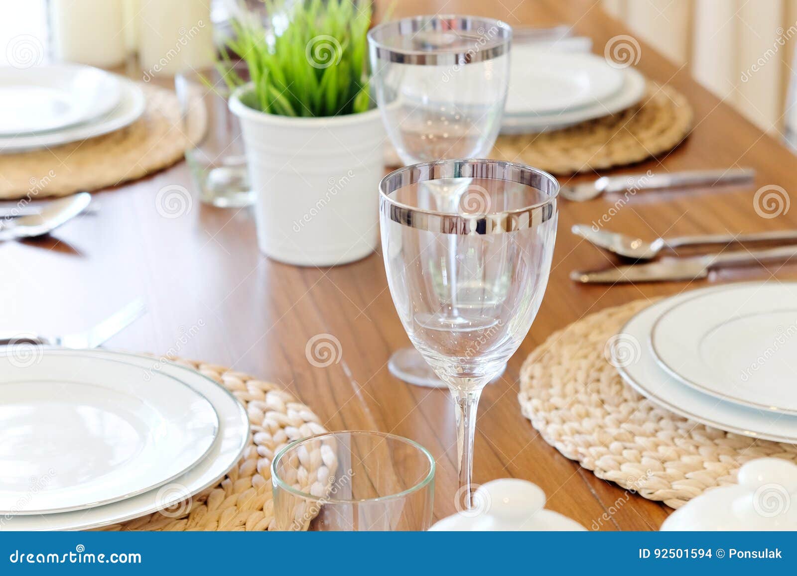 Elegant Dining Table Setting Stock Photo - Image of setting, elegant ...