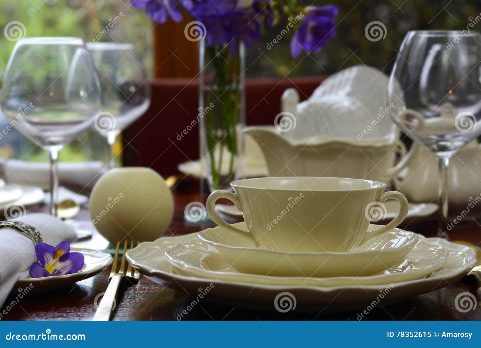 Elegant Festive Dinner Party Table. Stock Image - Image of fine, close ...
