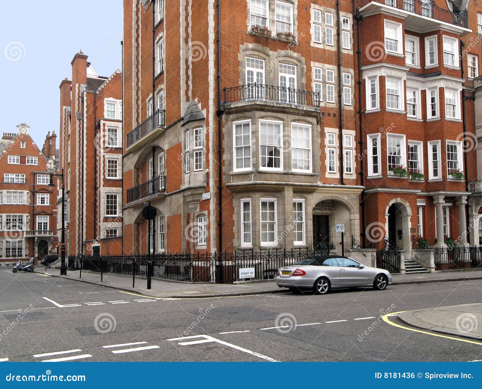 Elegant London Townhouses stock photo. Image of westminster - 8181436