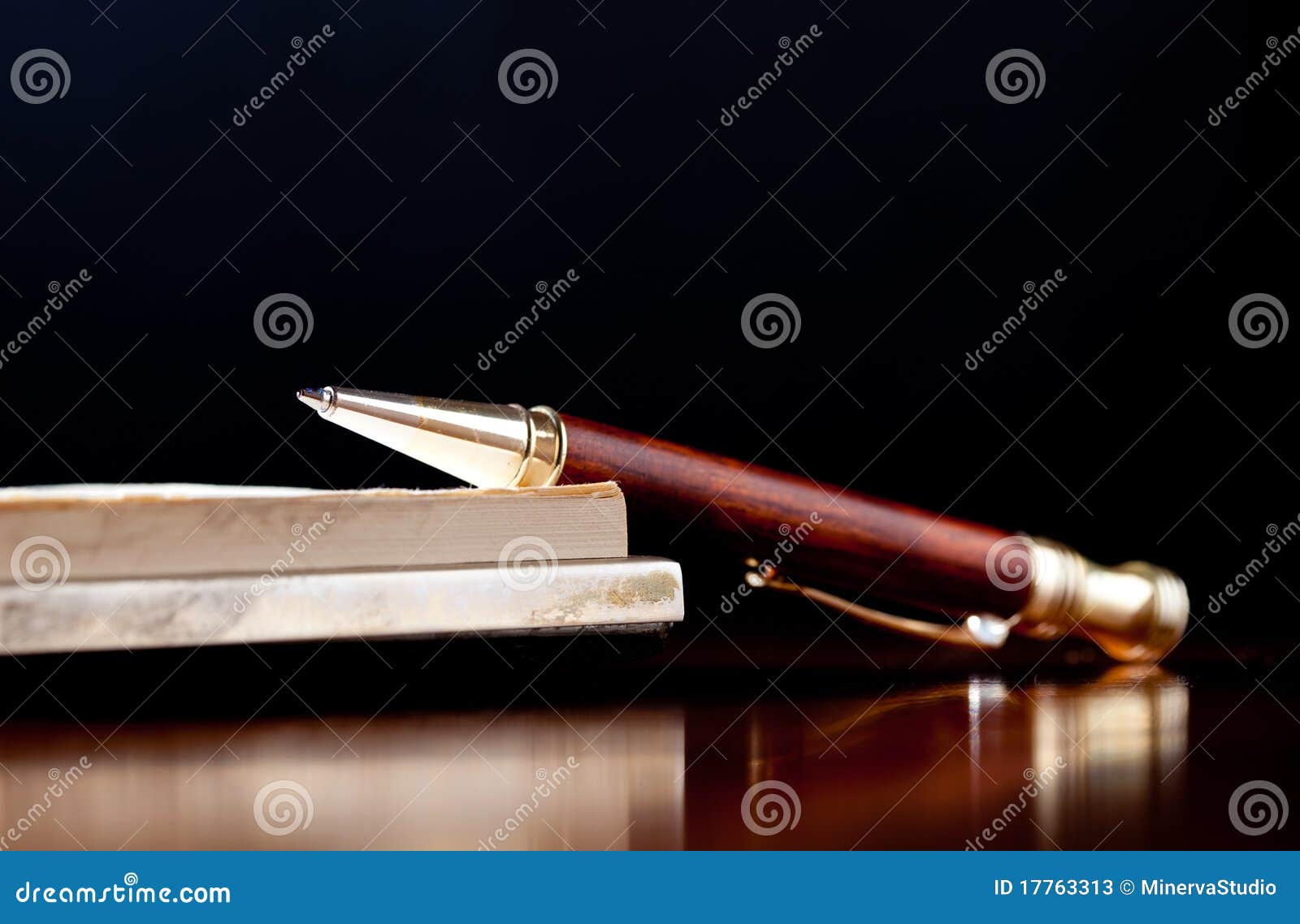 Elegant Old-style Pen on a Notebook Stock Image - Image of open ...