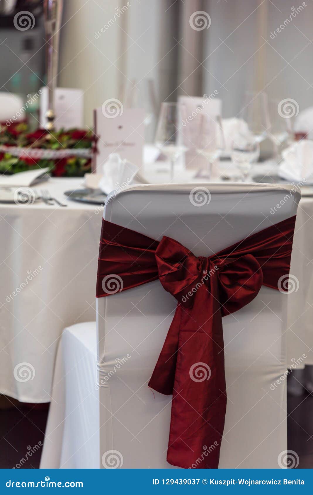 Elegant Red and White Table Setting Stock Image - Image of place ...
