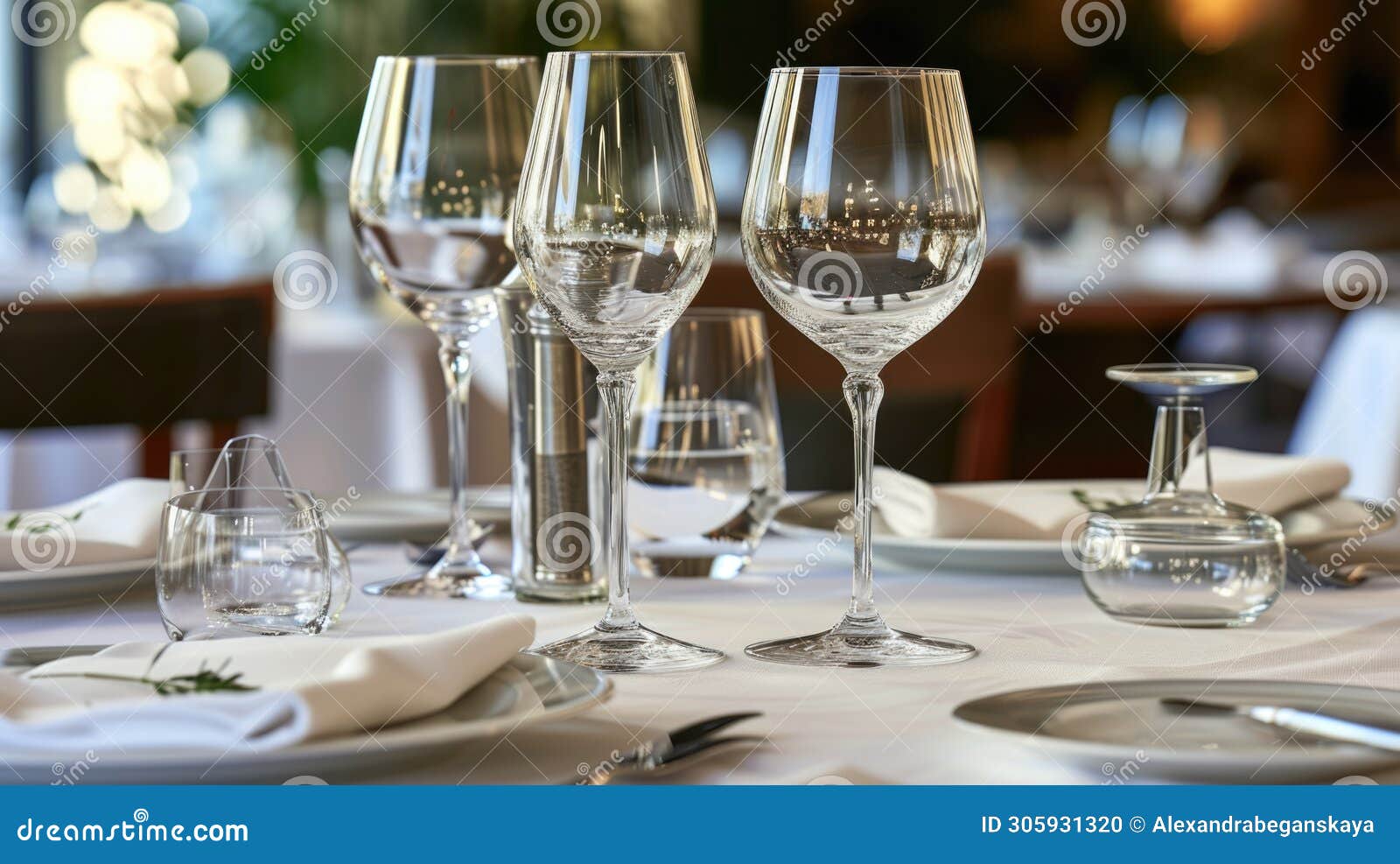 Elegant Restaurant Table Setting Stock Illustration - Illustration of ...