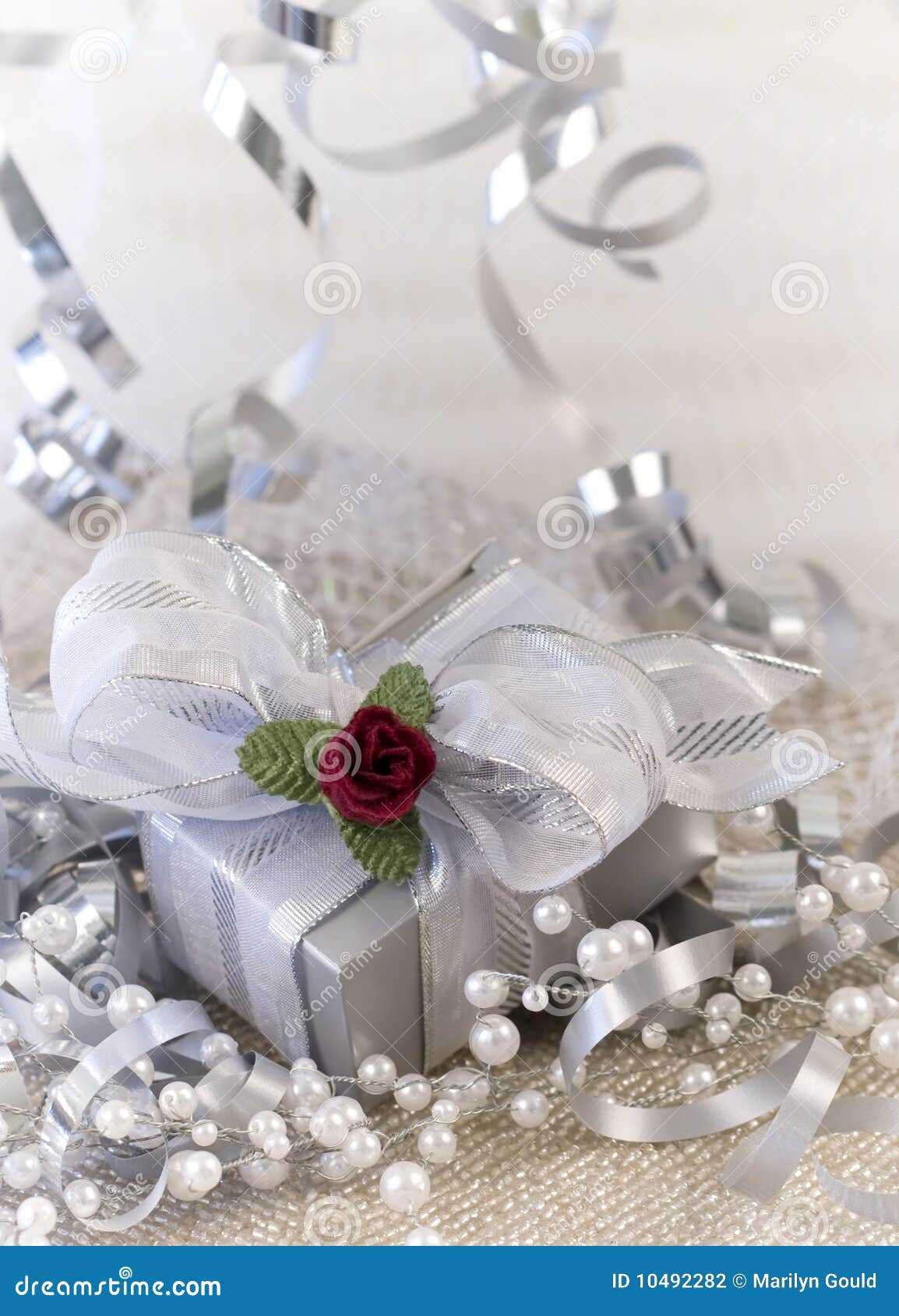 Elegant silver gift stock photo. Image of holiday, metallic - 10492282