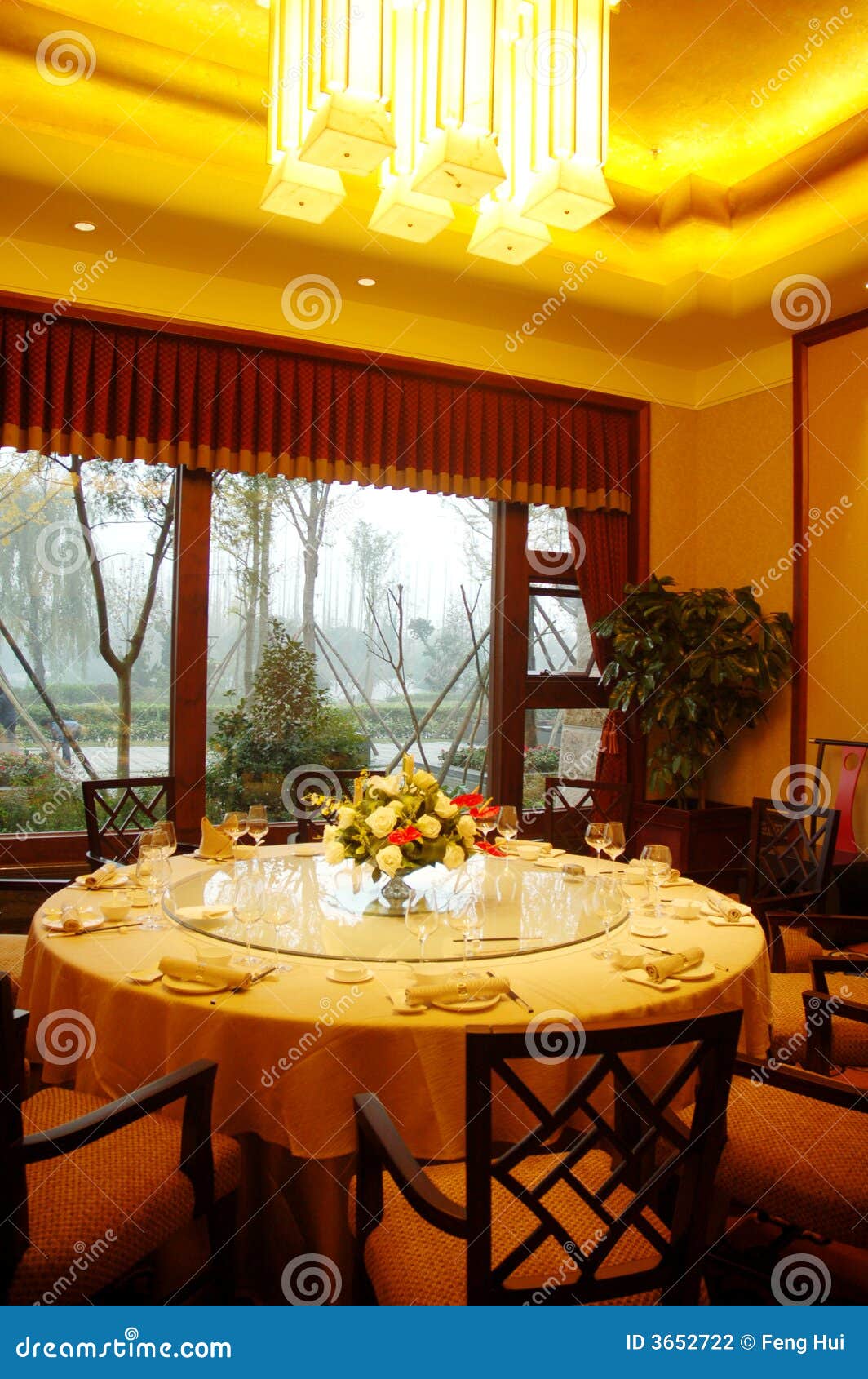 Elegant table setting stock photo. Image of places, luxury - 3652722