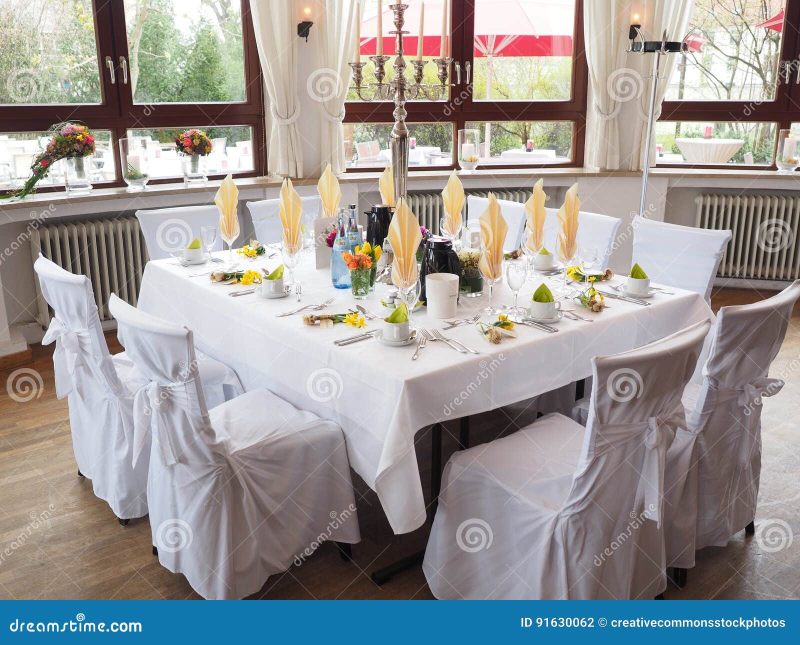 Elegant Table Setting Picture. Image: 91630062