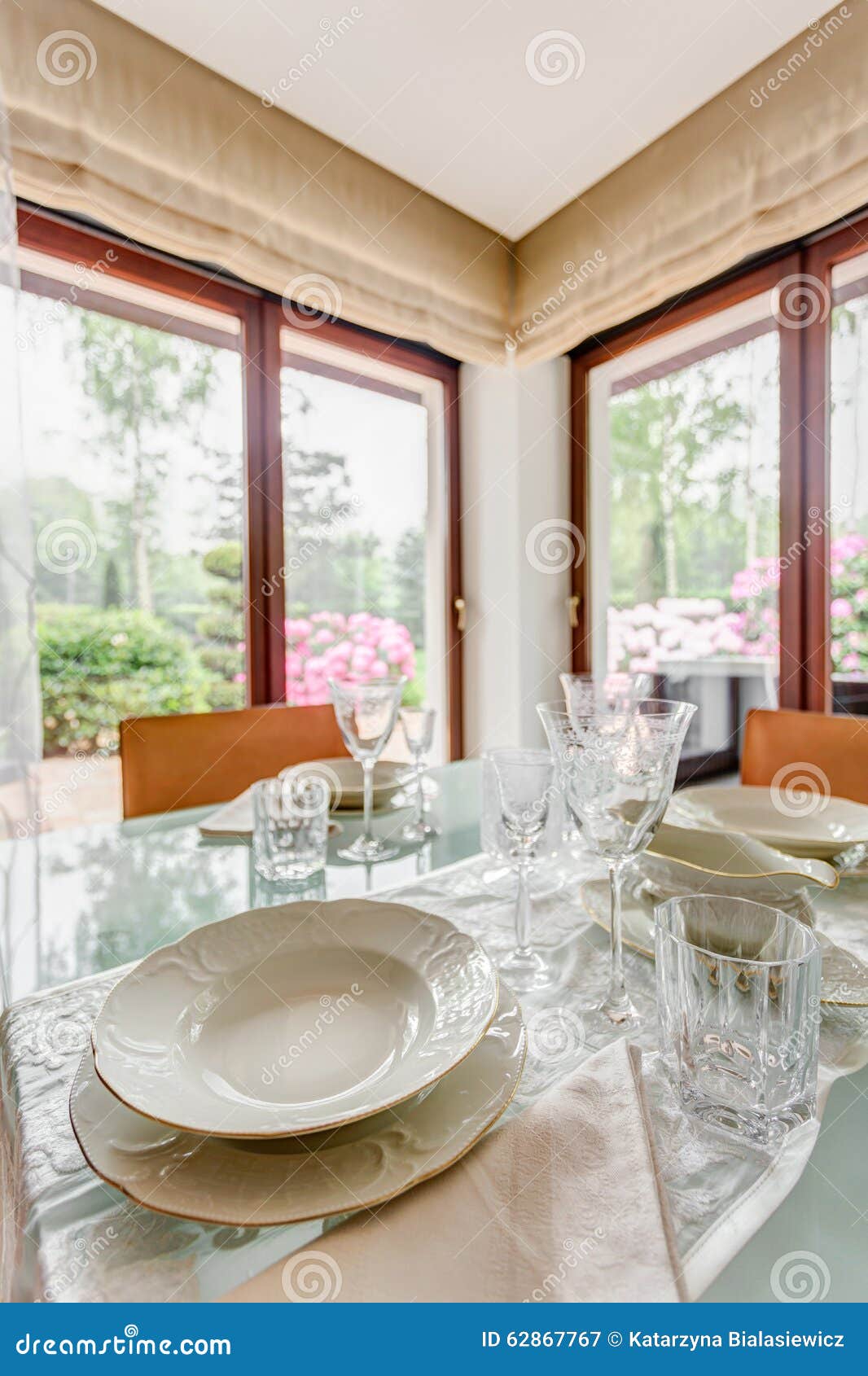 Elegant table setting stock image. Image of fancy, property - 62867767