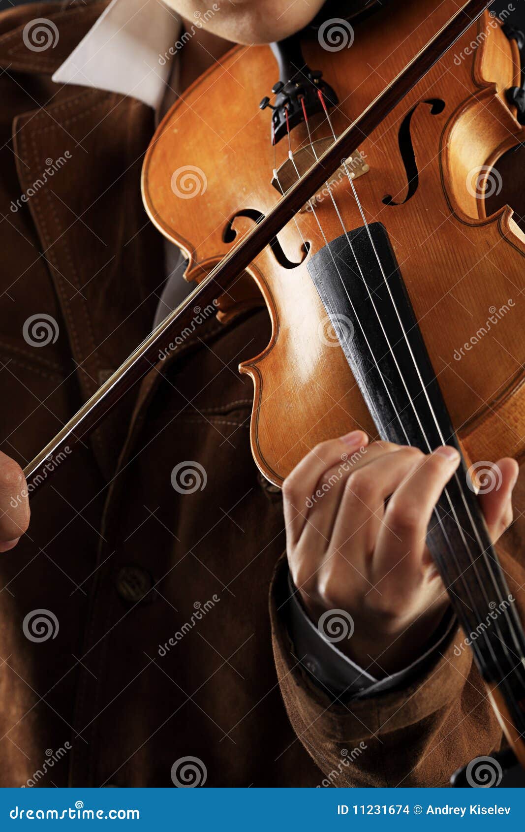 Elegant violin stock photo. Image of minor, pianissimo - 11231674