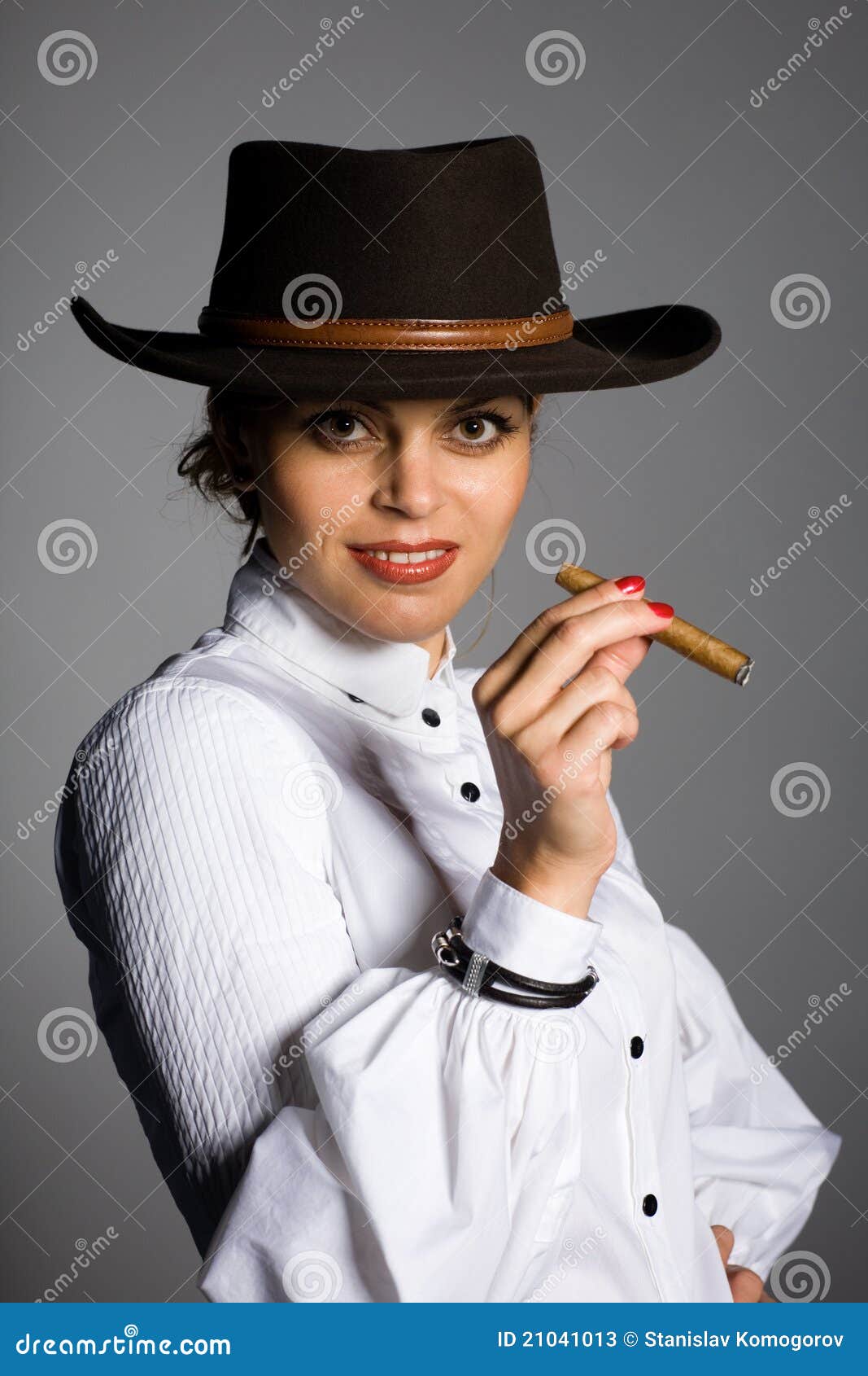 Elegant Woman Smoking a Cigar. Stock Image - Image of lovely, fashion ...