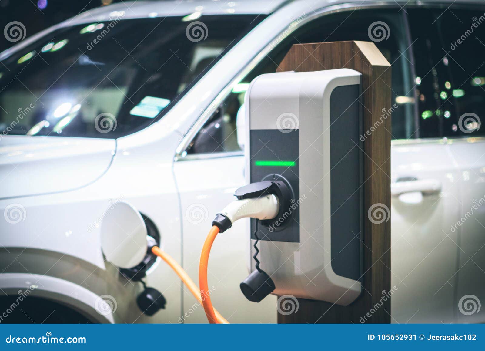 Elektrische Auto Het Laden Energie in Post Stock Afbeelding - Image of ...