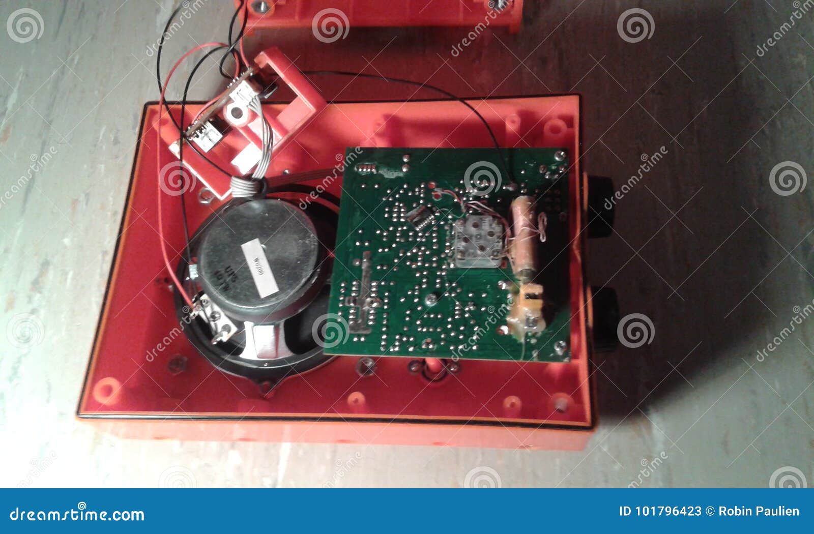 Elektronisch stock afbeelding. Image of verwijderd, raad - 101796423