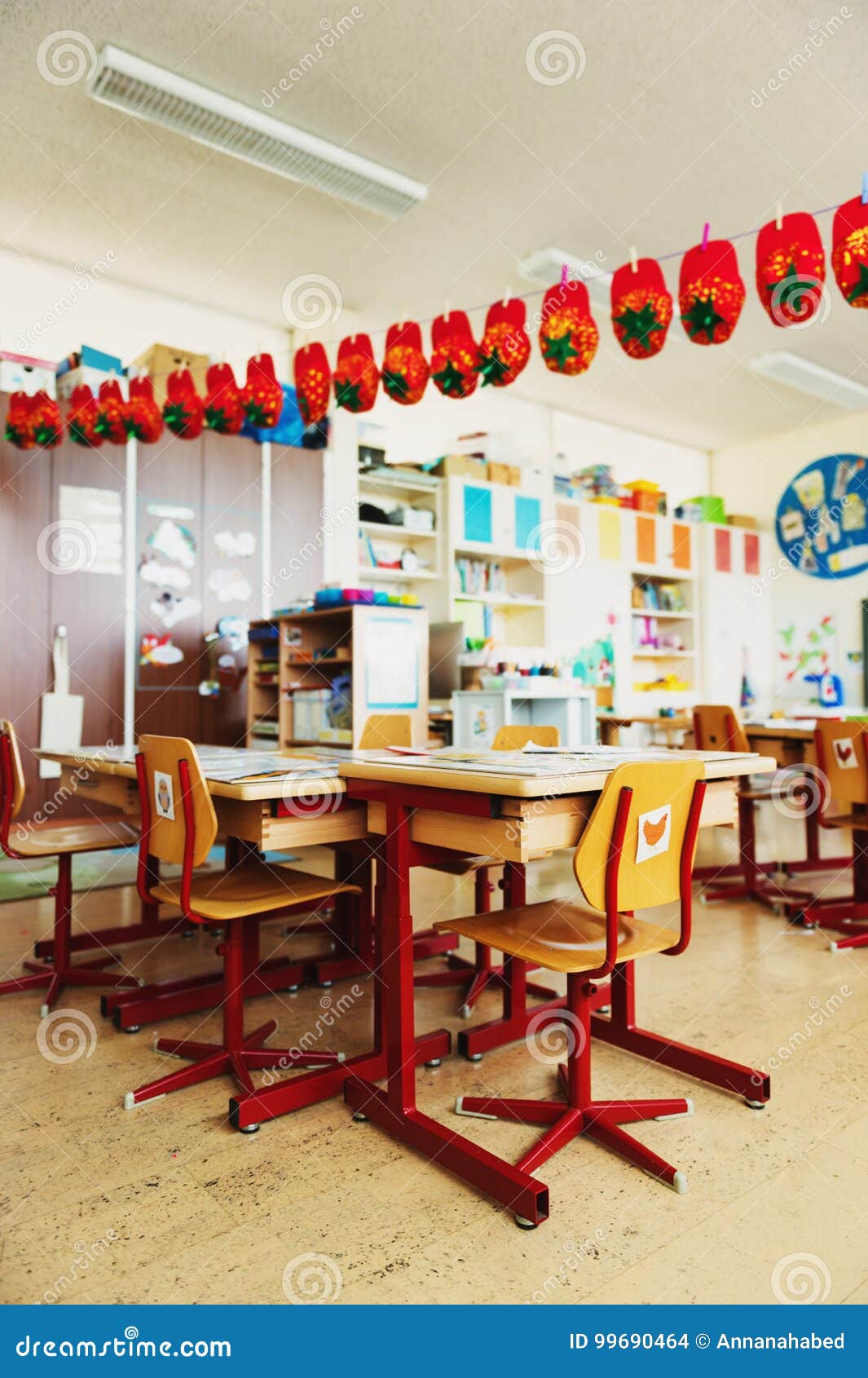 Elementary classroom stock photo. Image of learn, light - 99690464